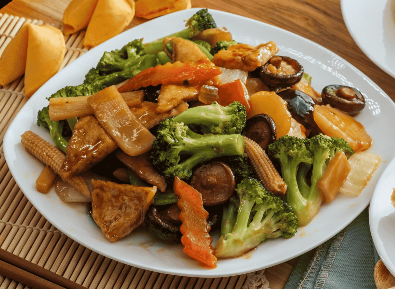 Top 19 Traditional Chinese Foods to Try - DelishGlobe