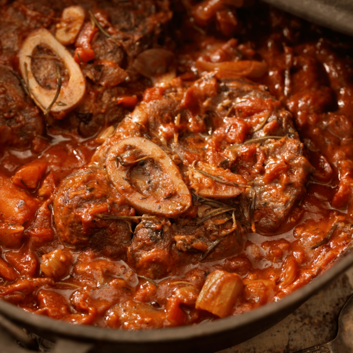 Italian Osso Buco (Braised Veal Shanks) | DelishGlobe