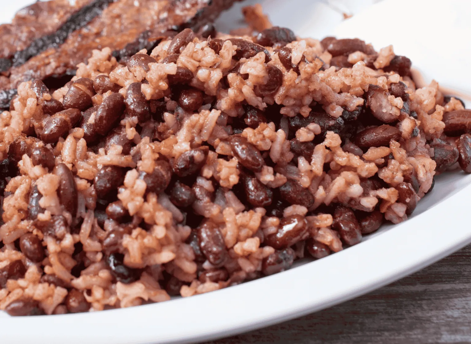 26 Traditional Salvadoran Foods to Try | DelishGlobe