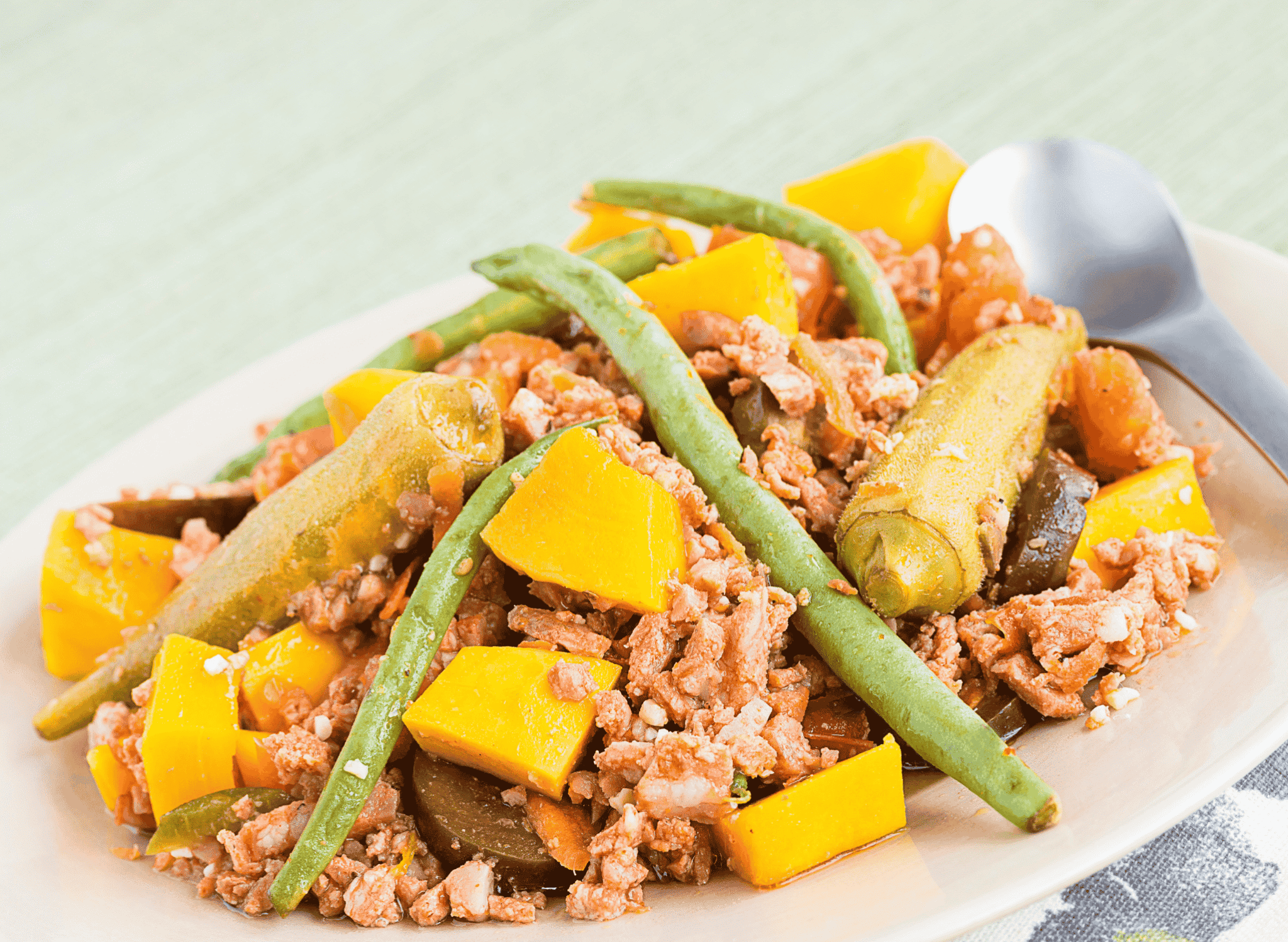 28 Traditional Filipino Foods To Try | DelishGlobe