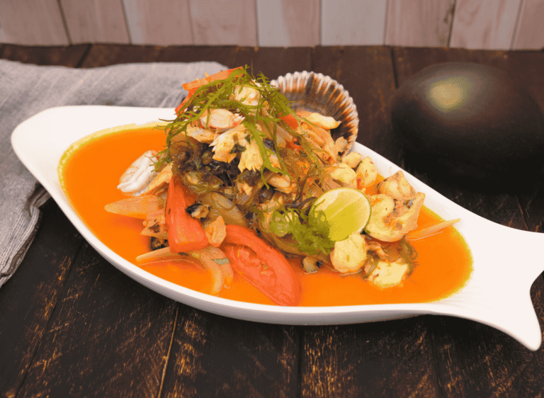 Sudado de Mariscos (Peruvian Fish Stew) | DelishGlobe